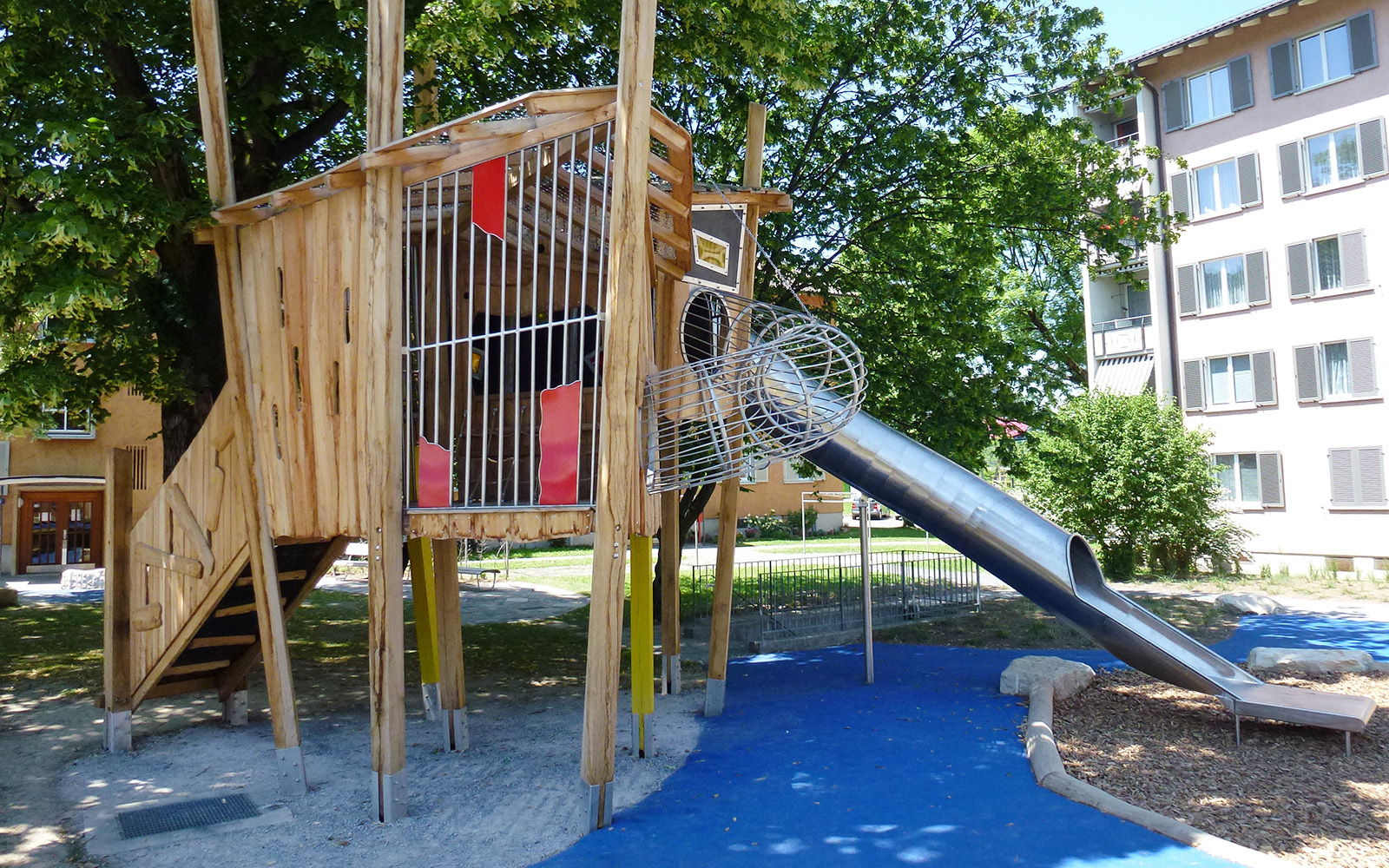 Switzerland, Zurich, Albisrieden | Kinderland Emsland Spielgeräte